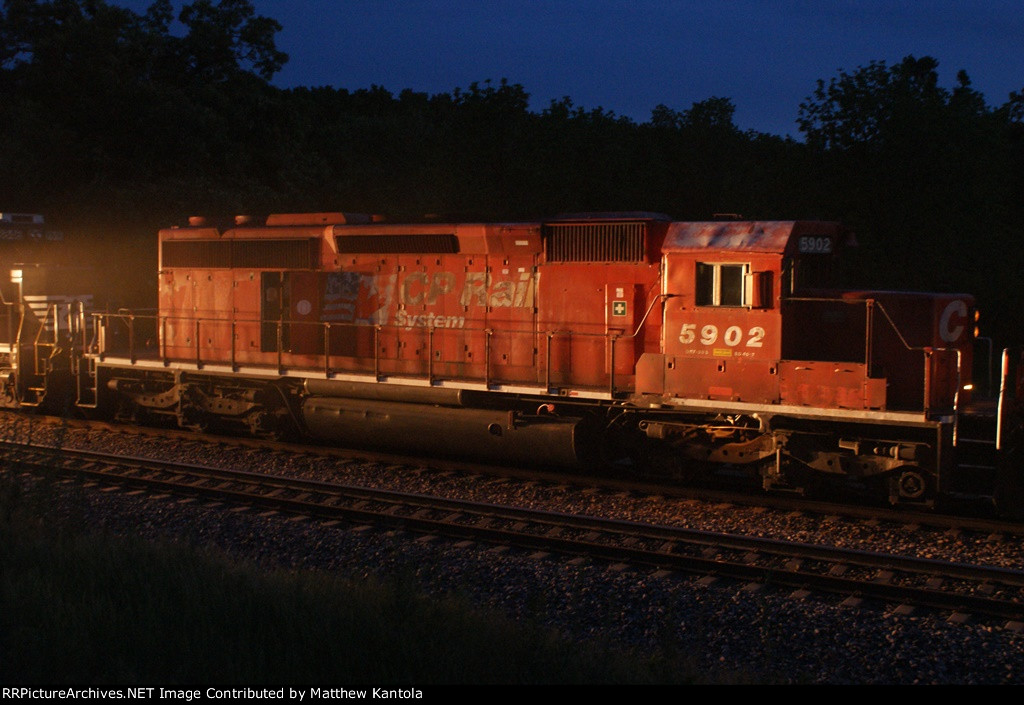CP 5902 Illuminated